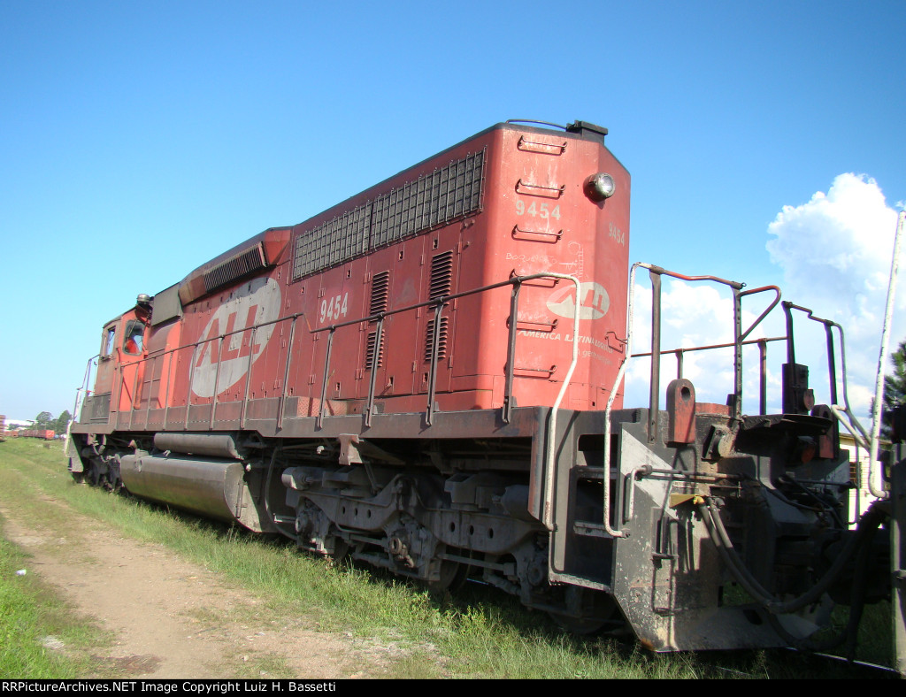 SD40-2 9454